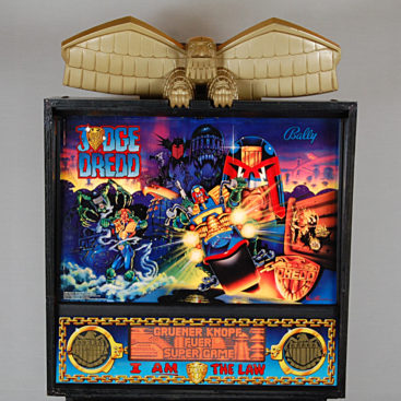 Judge Dredd Pinball Machine - Elite Home Gamerooms