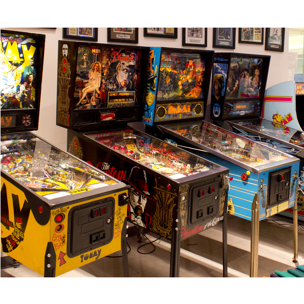 Phantom of the Opera Pinball Machine - Elite Home Gamerooms