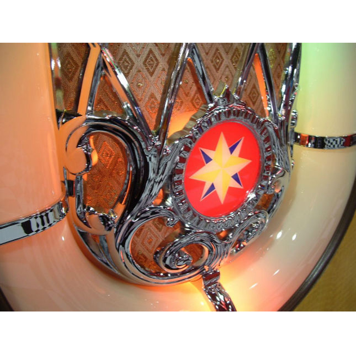 Rock-Ola Digital Bubbler Jukebox - Elite Home Gamerooms