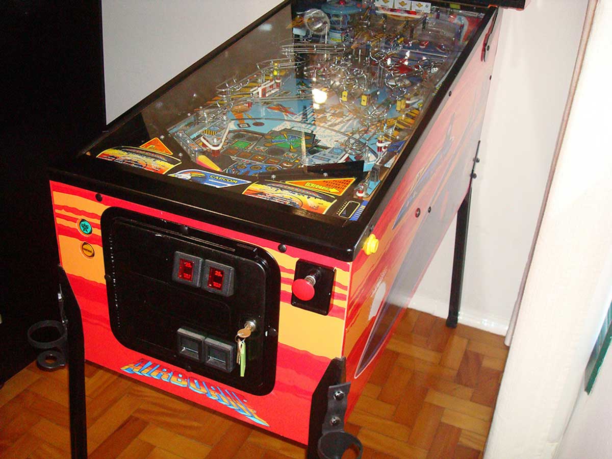 Airborne Pinball Machine - Elite Home Gamerooms