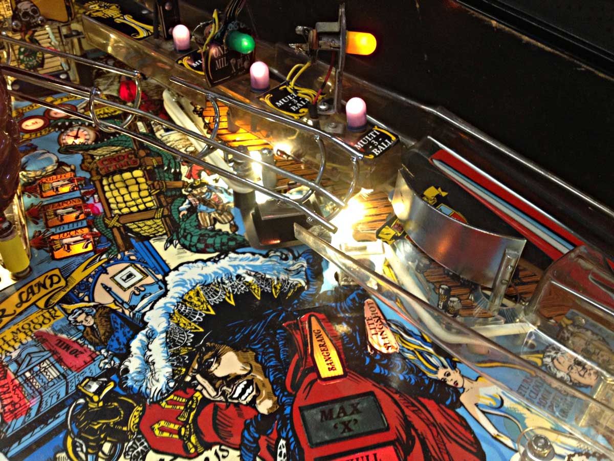 Hook Pinball Machine - Elite Home Gamerooms