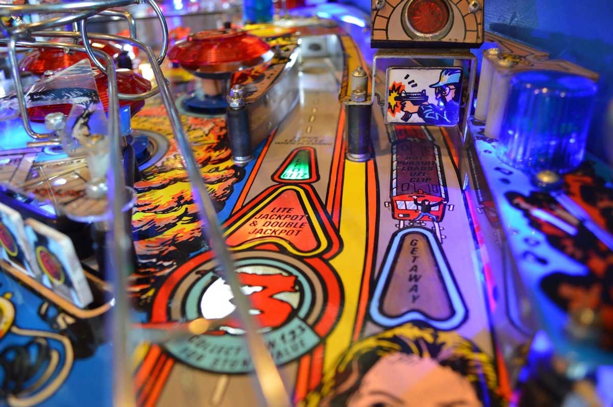 Lethal Weapon 3 Pinball Machine - Elite Home Gamerooms