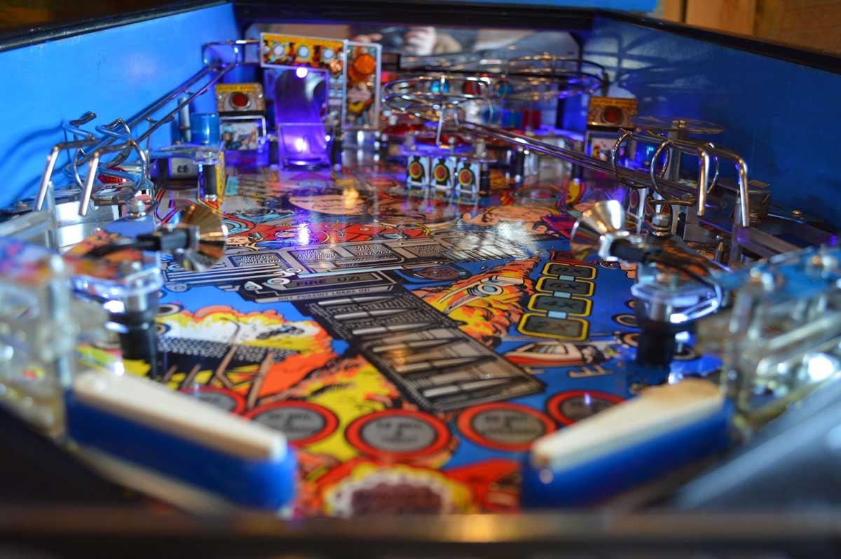 Lethal Weapon 3 Pinball Machine - Elite Home Gamerooms