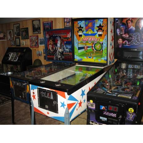 Line Drive Pinball Machine - Elite Home Gamerooms