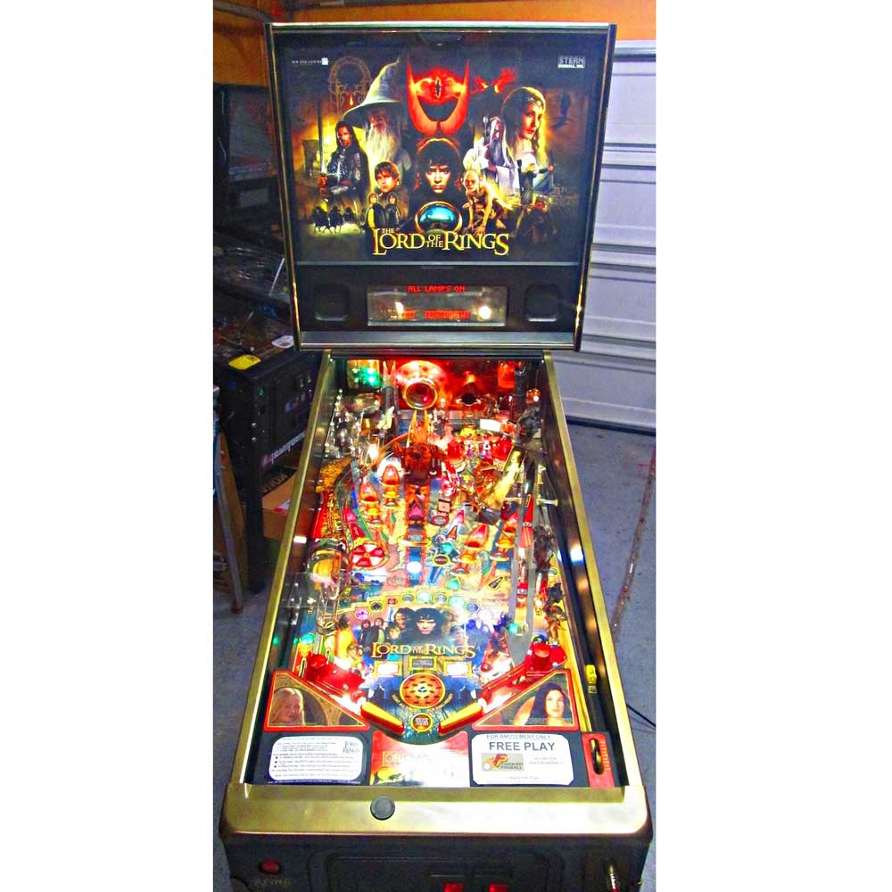 Lord of the Rings Pinball Machine - Elite Home Gamerooms