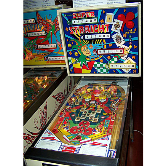Super Straight Pinball Machine - Elite Home Gamerooms