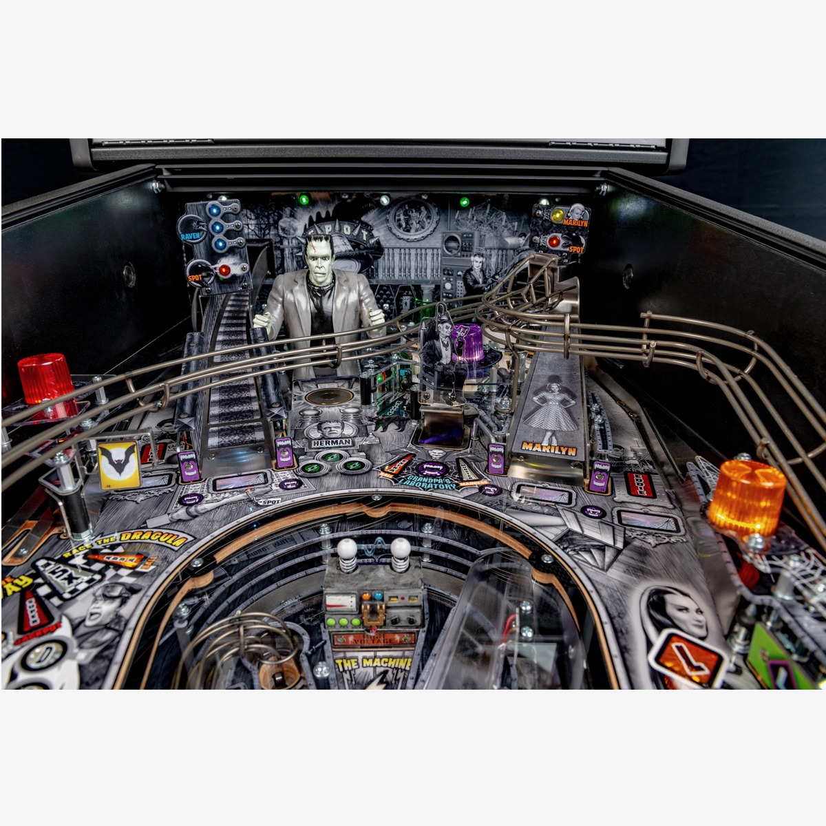 Munsters Premium Pinball Machine - Elite Home Gamerooms