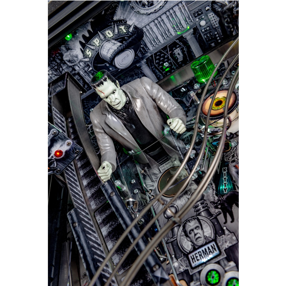 Munsters Premium Pinball Machine - Elite Home Gamerooms