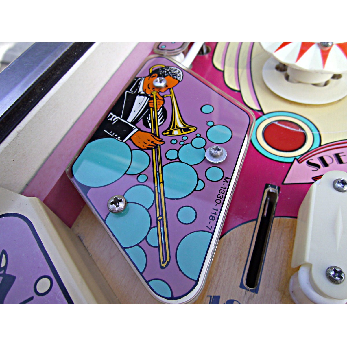 Old Chicago Pinball Machine - Elite Home Gamerooms