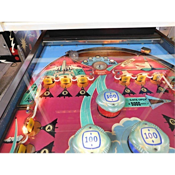 Super-Flite Pinball Machine - Elite Home Gamerooms
