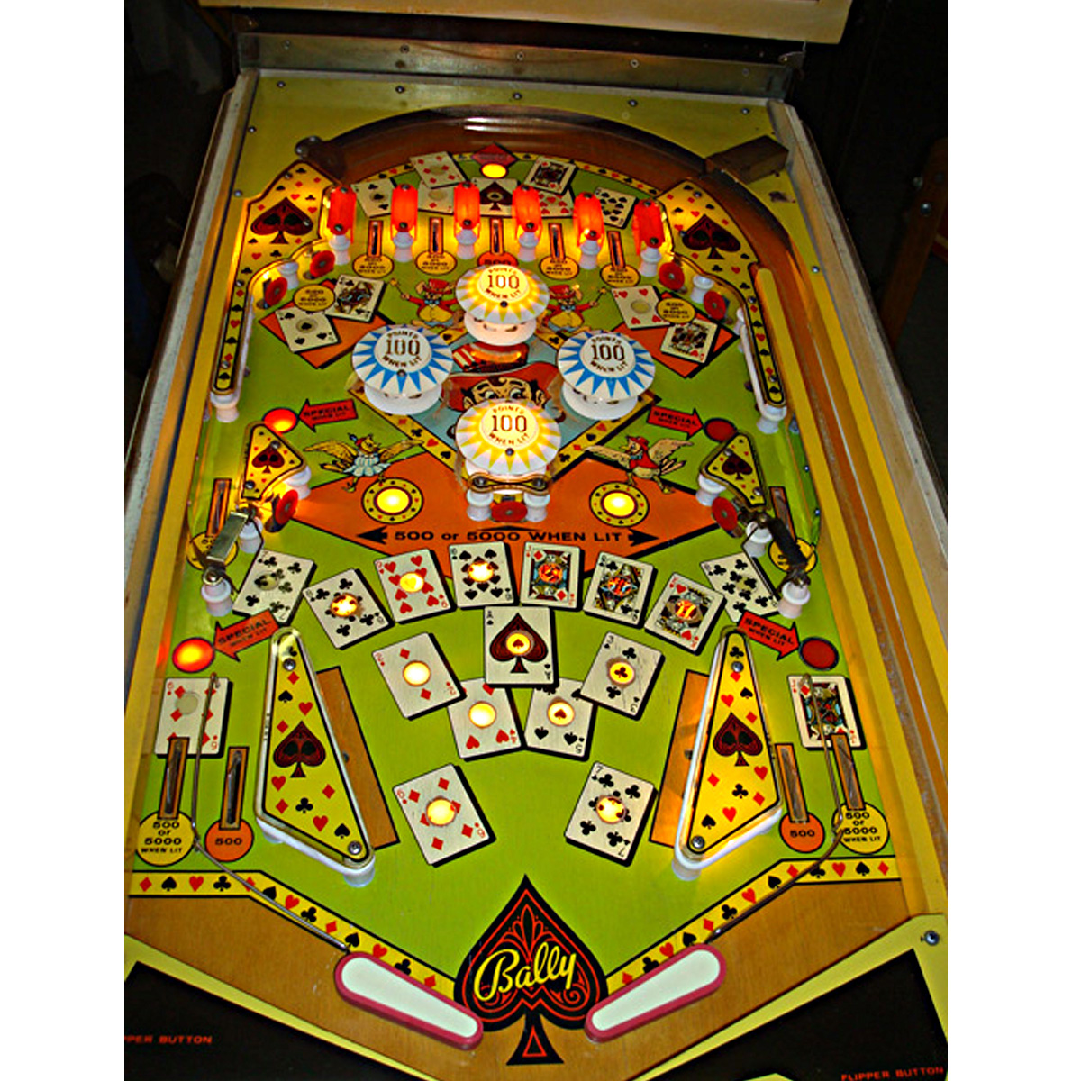 Hi-Lo Ace Pinball Machine - Elite Home Gamerooms