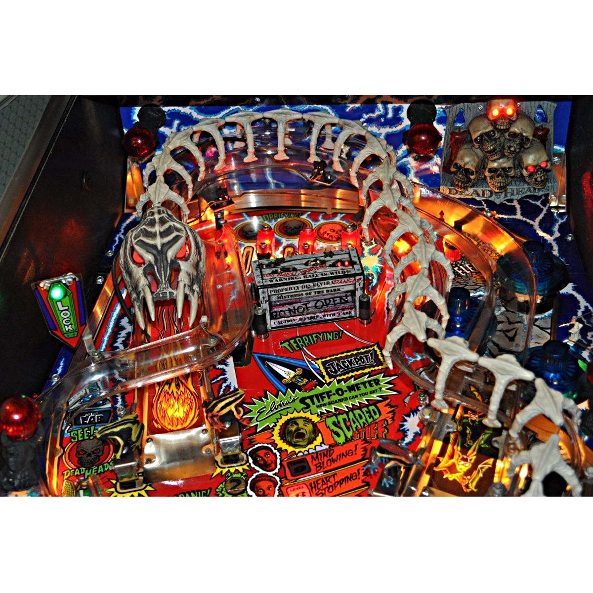 Scared Stiff Pinball Machine - Elite Home Gamerooms
