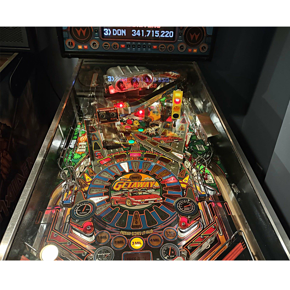 Getaway: High Speed II Pinball Machine - Elite Home Gamerooms