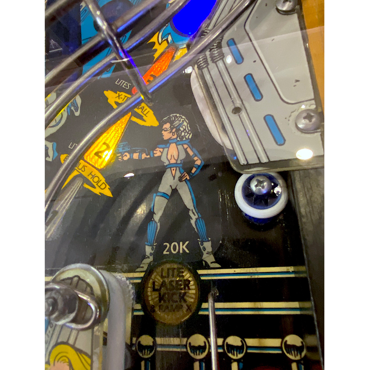 Laser War Pinball Machine - Elite Home Gamerooms