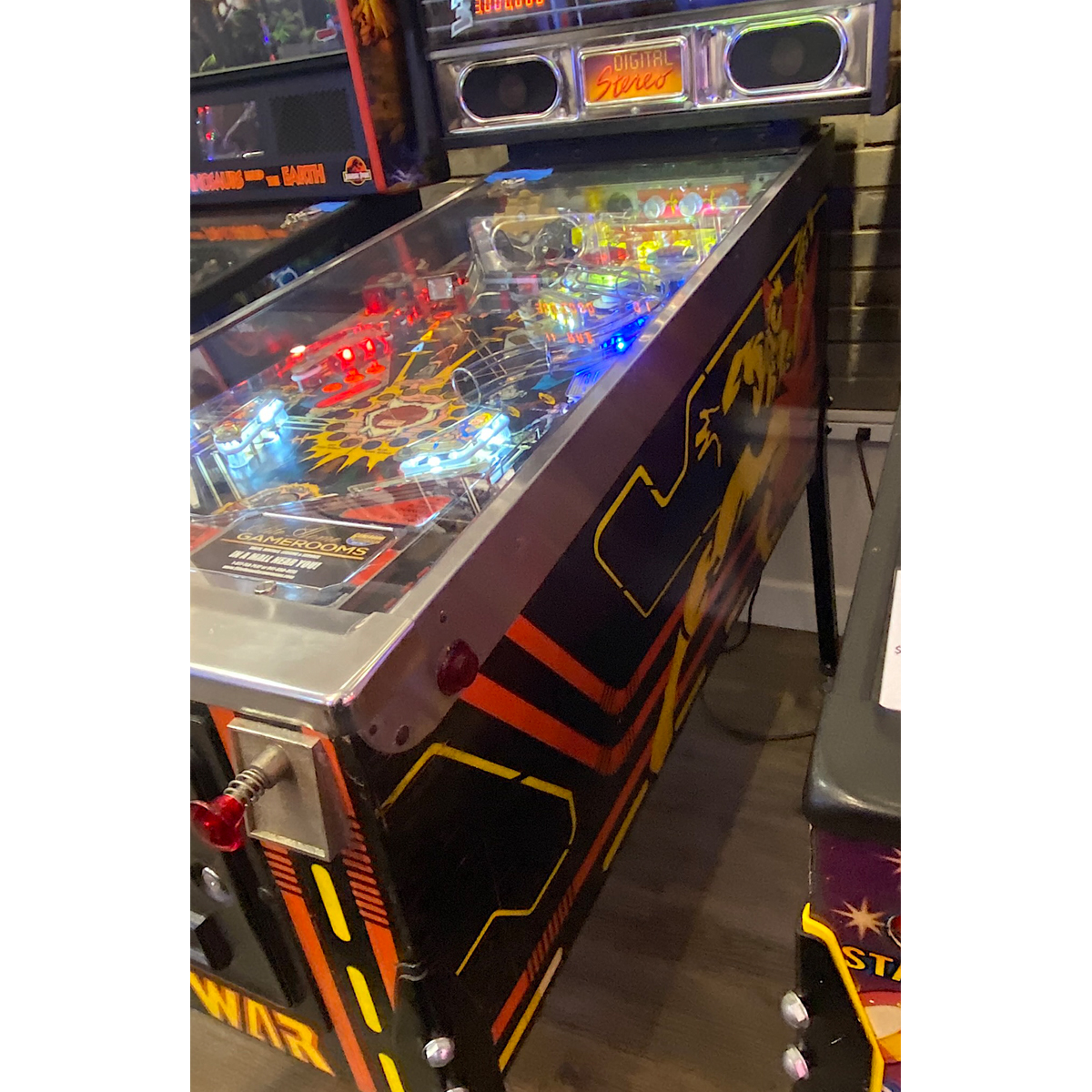 Laser War Pinball Machine - Elite Home Gamerooms